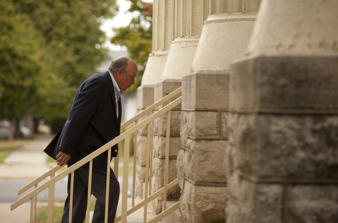 Photo gallery: Mourners remember legendary KU supporter Don Fambrough ...